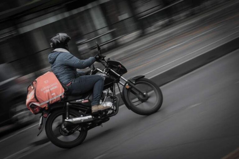 Los modelos de motos que mejor se prestan para el delivery | La Cuarta ...